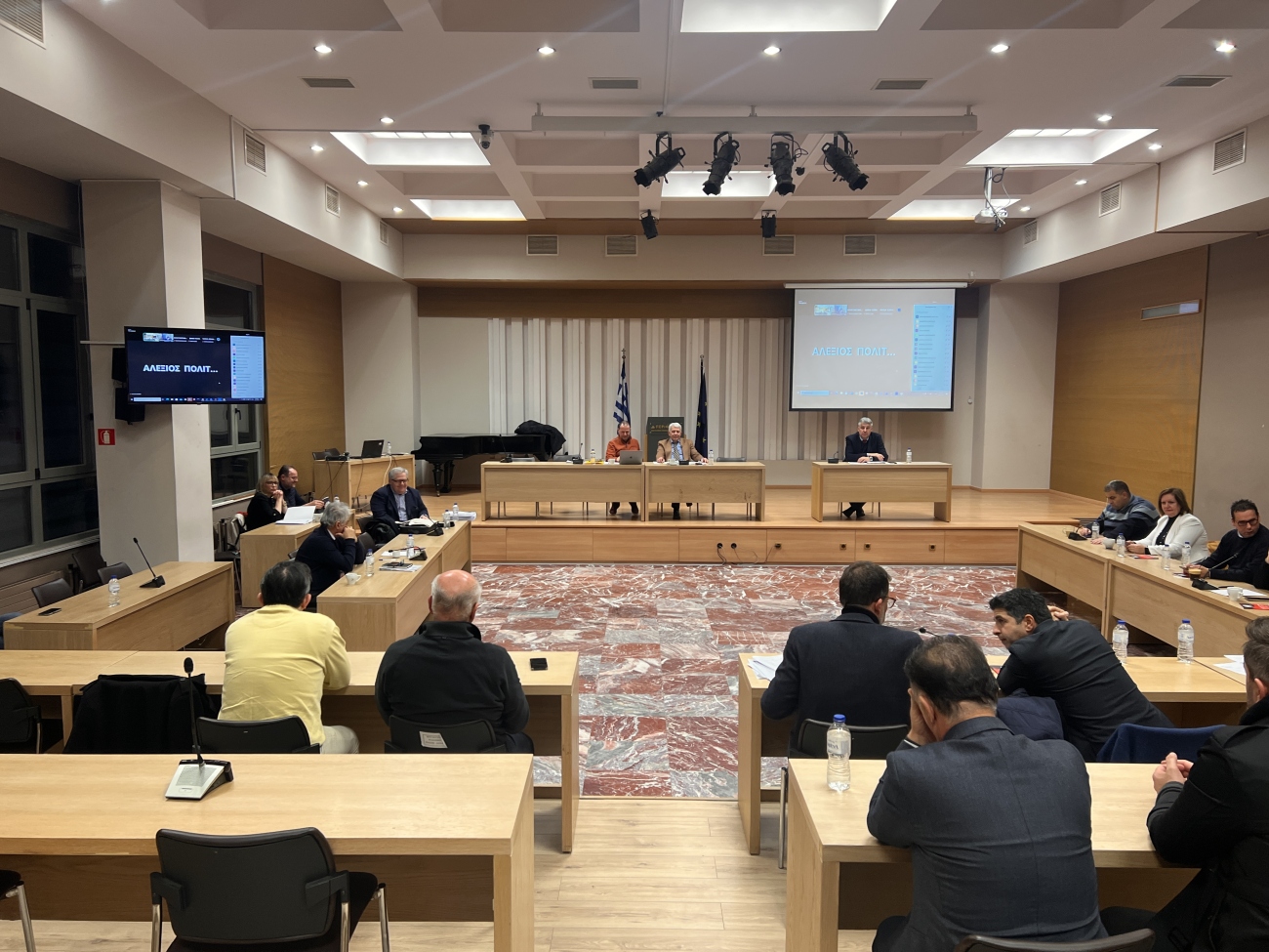 Τοπική Αυτοδιοίκηση: Έρχονται, ξανά, αλλαγές στον τρόπο εκλογής περιφερειαρχών και δημάρχων ...